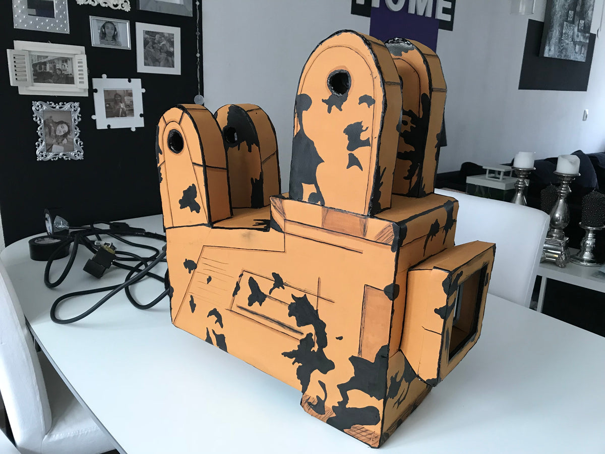 Large projector- Cosplay- Projectionist’s head - Unofficial (BATIM ...